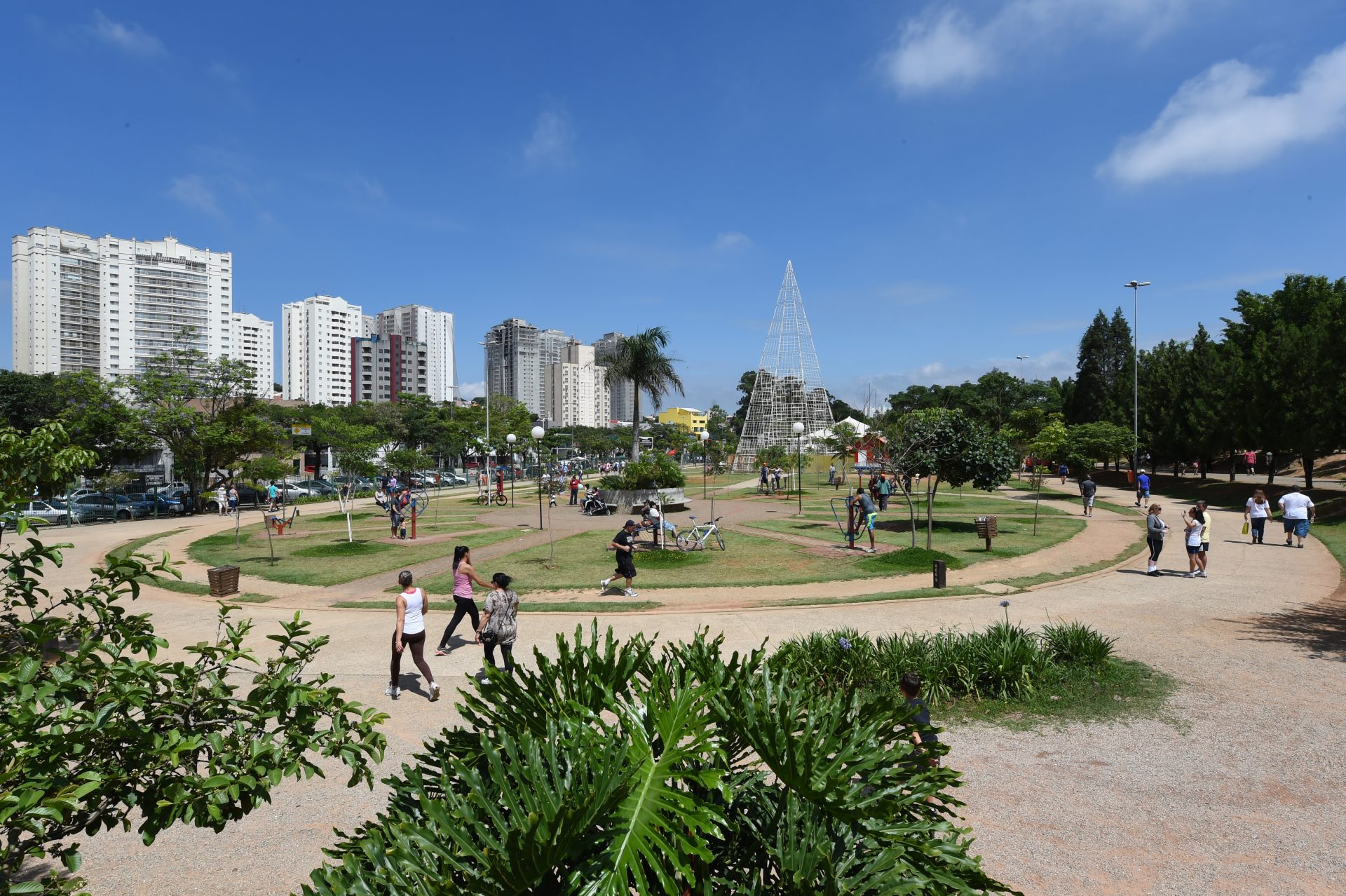 Bosque Maia e outros parques reabrem dia 10; CEUs no dia 12 - Click ...
